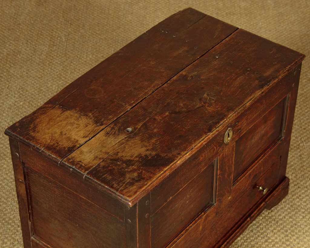 Welsh Oak Coffor Bach c.1760 - Collinge Antiques