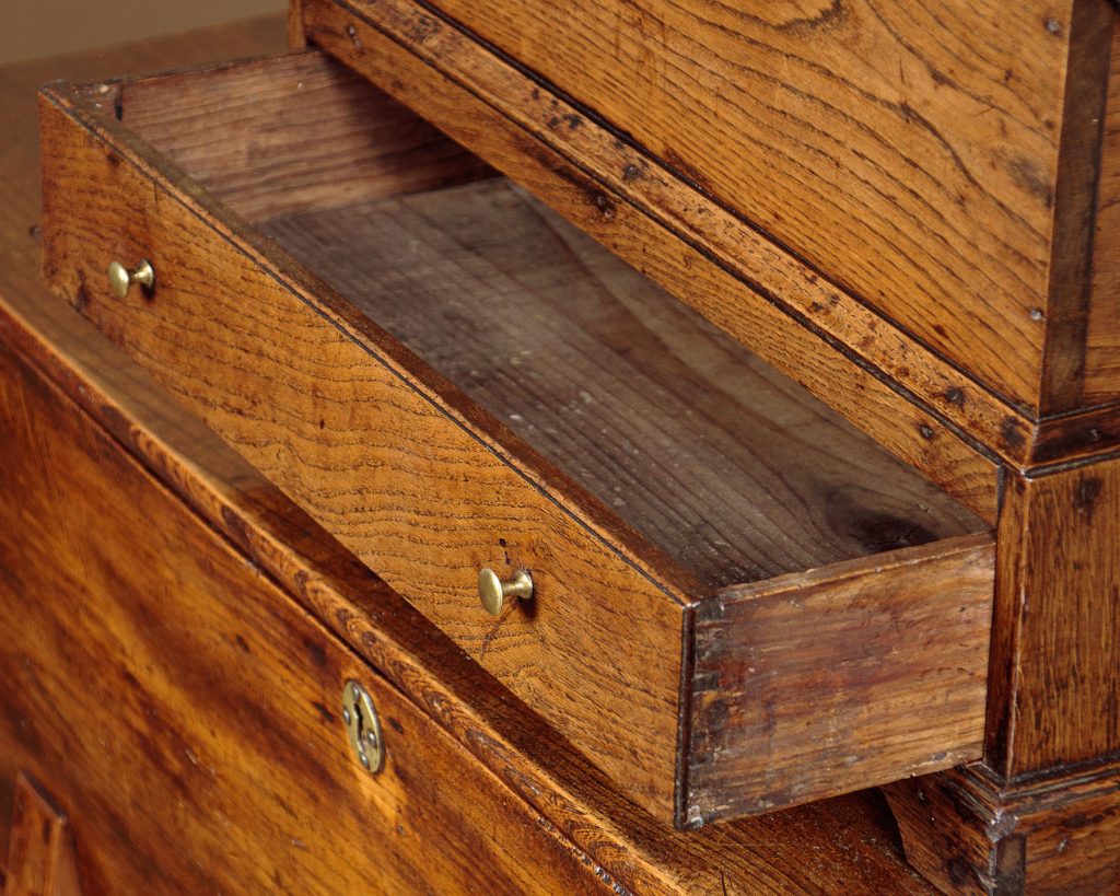 Welsh Coffor Bach c.1760 - Collinge Antiques