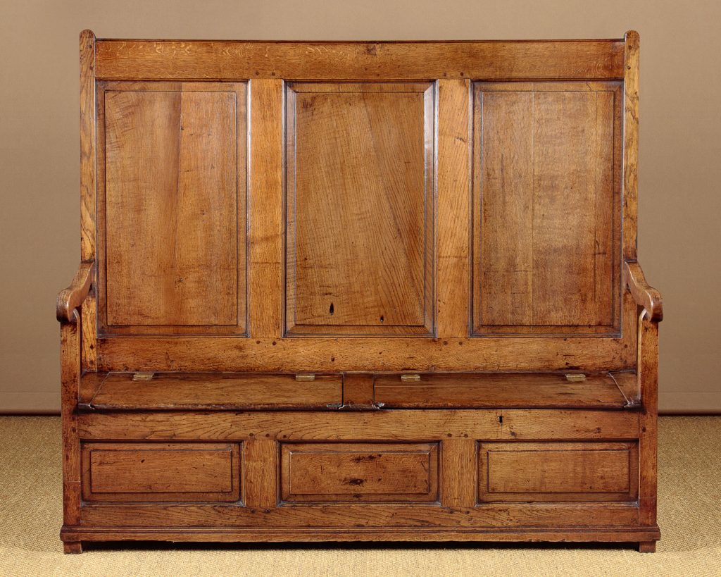 Welsh Oak Box Settle c.1780 - Collinge Antiques